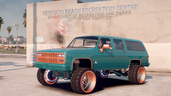 1989 Cummins Swapped Suburban On 26s – Fivem Dealership